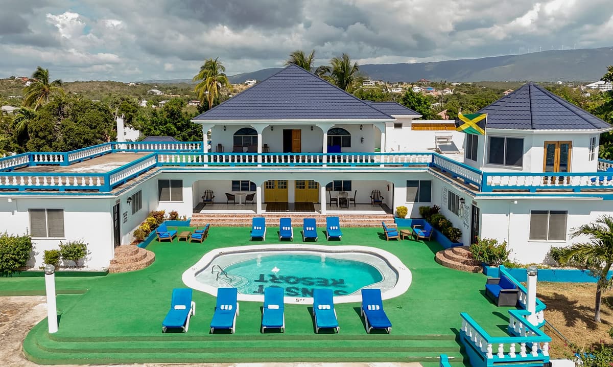 Sunset Resort and Villas